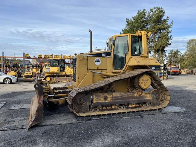 Dozer Caterpillar D6n Lgp used - Dozers used | Sodineg France