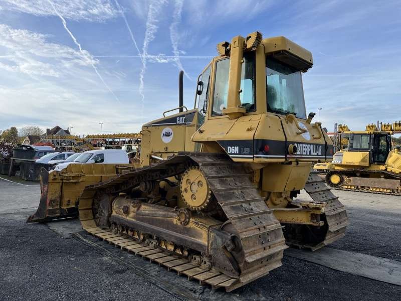 Dozer Caterpillar D6n Lgp used - Dozers used | Sodineg France