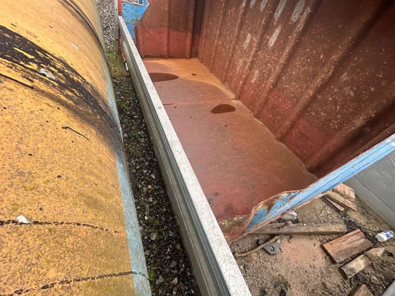 Ampliroll Tipper Rochat Avec Grue Joh. Tirre Euro 170 used - Ampliroll ...