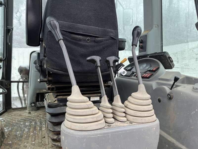 Backhoe Loader Volvo Bl61 Plus used - Backhoe Loader used | Sodineg France