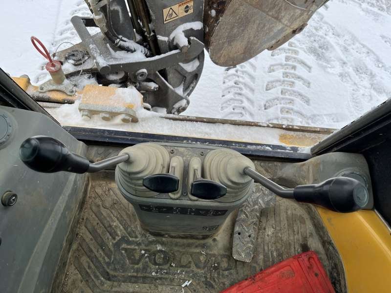 Backhoe Loader Volvo Bl61 Plus used - Backhoe Loader used | Sodineg France