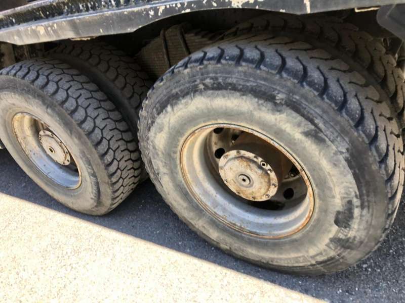 Camion Benne Man Grue F2000 d'occasion - Camions Bennes d'occasion ...