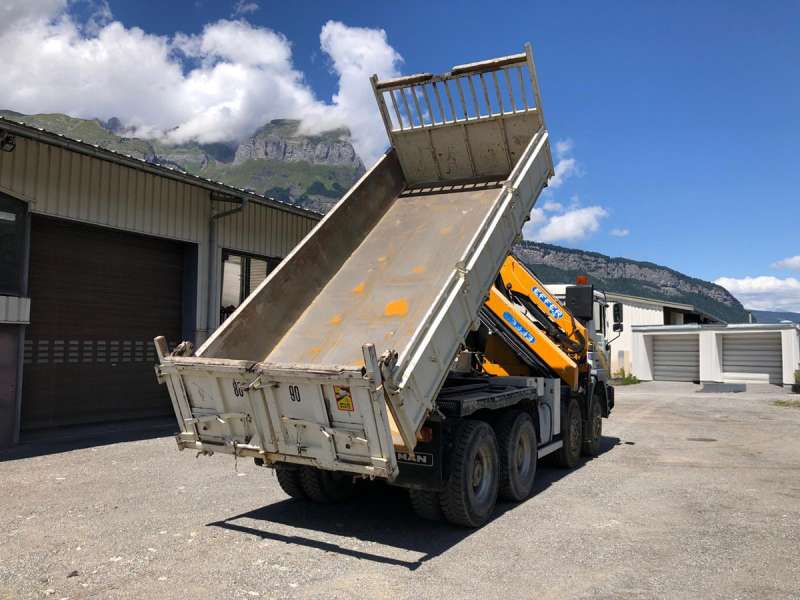 Camion Benne Man Grue F2000 d'occasion - Camions Bennes d'occasion ...