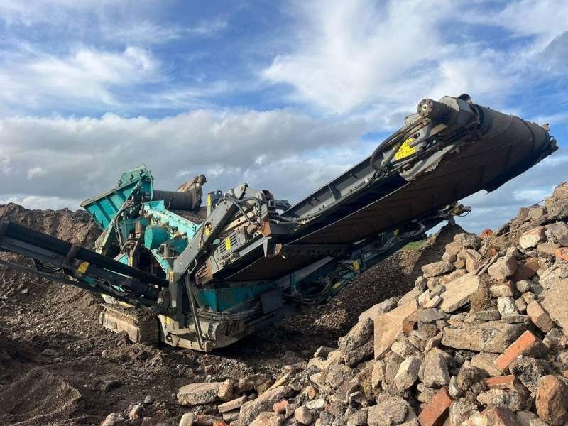Cribadora Powerscreen Warrior 600 de segunda mano - Cribadoras de ...