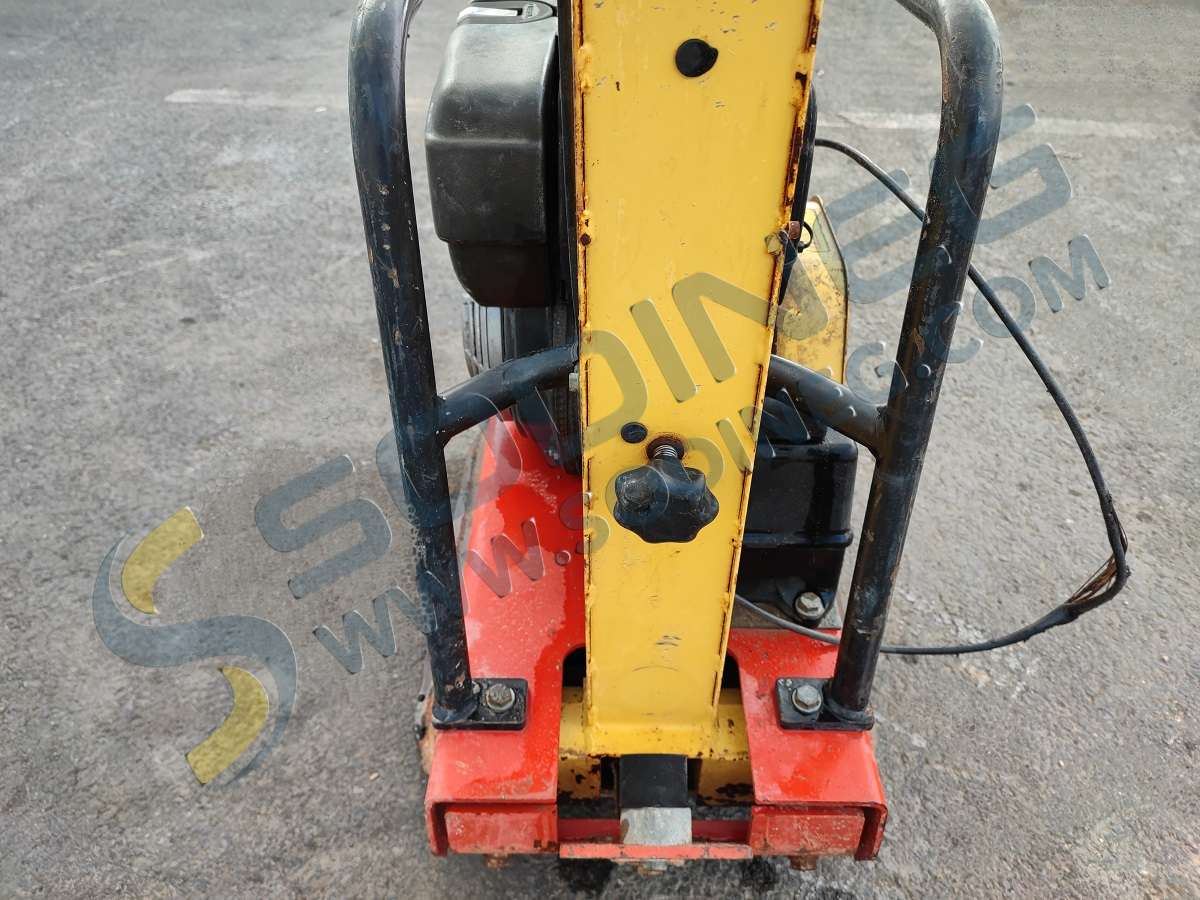 Plaques Vibrantes Dynapac Lg160 d'occasion - Plaques Vibrantes d ...