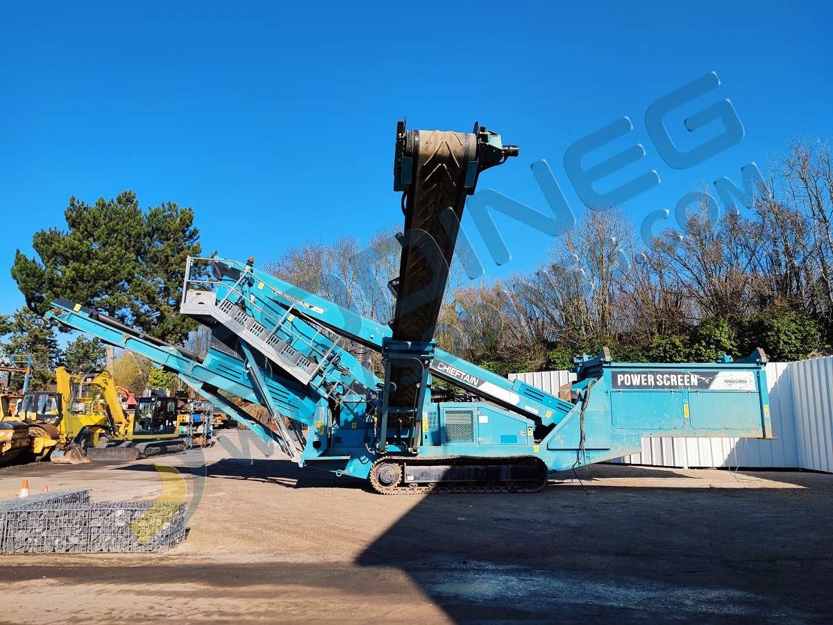 Cribleuse Powerscreen Chieftain 1400 d'occasion - Cribleuses d'occasion ...