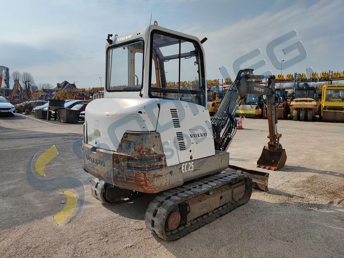 Mini Digger Volvo Ec25 used - Mini Diggers used | Sodineg France
