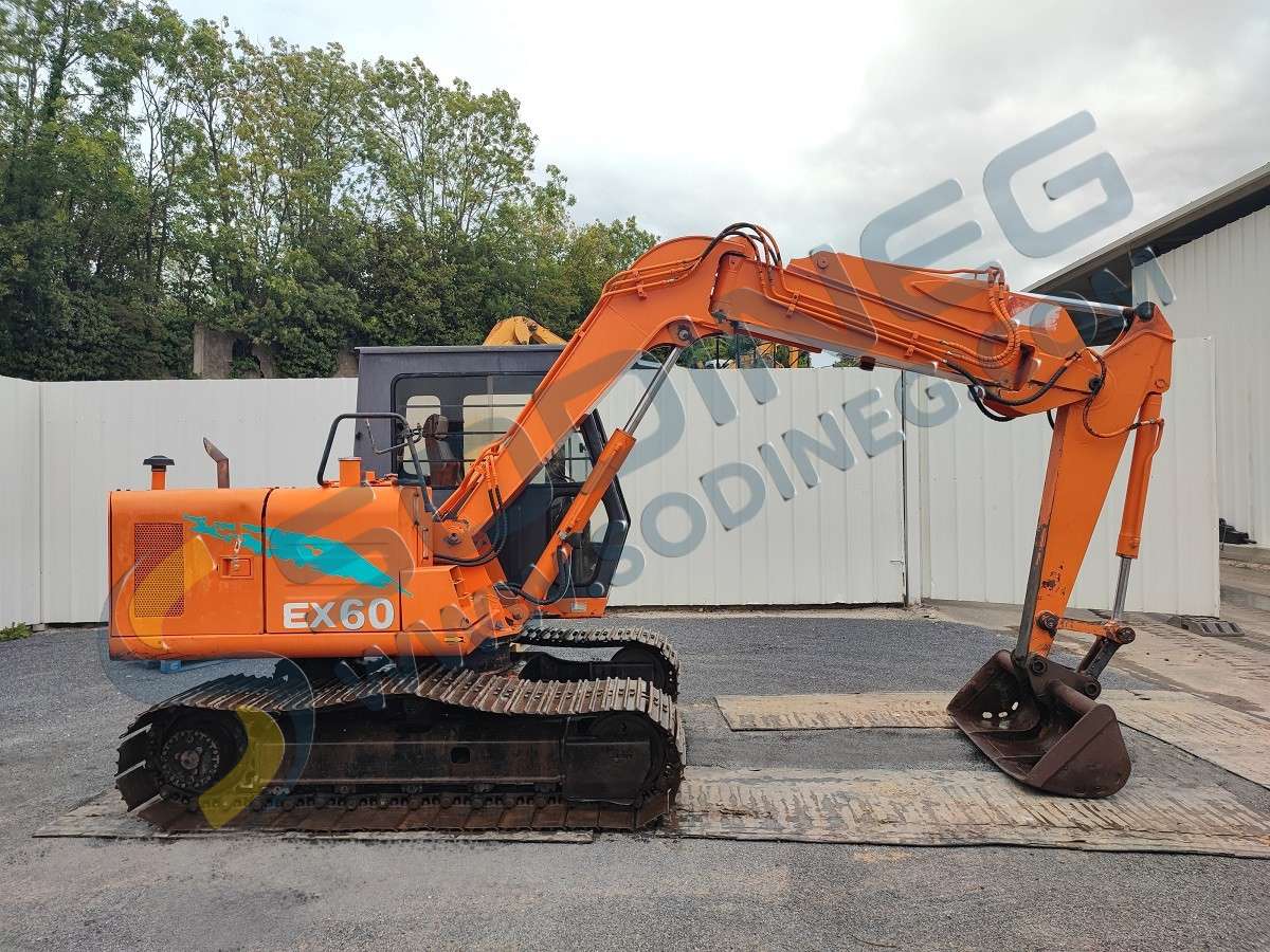 Raupenbagger Hitachi Ex60 gebraucht - Raupenbagger gebraucht | Sodineg ...