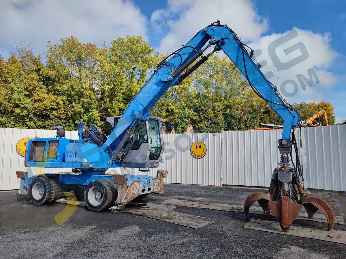 Handling/waste Excavator Fuchs Mhl 320 used - Handling/Waste excavators ...