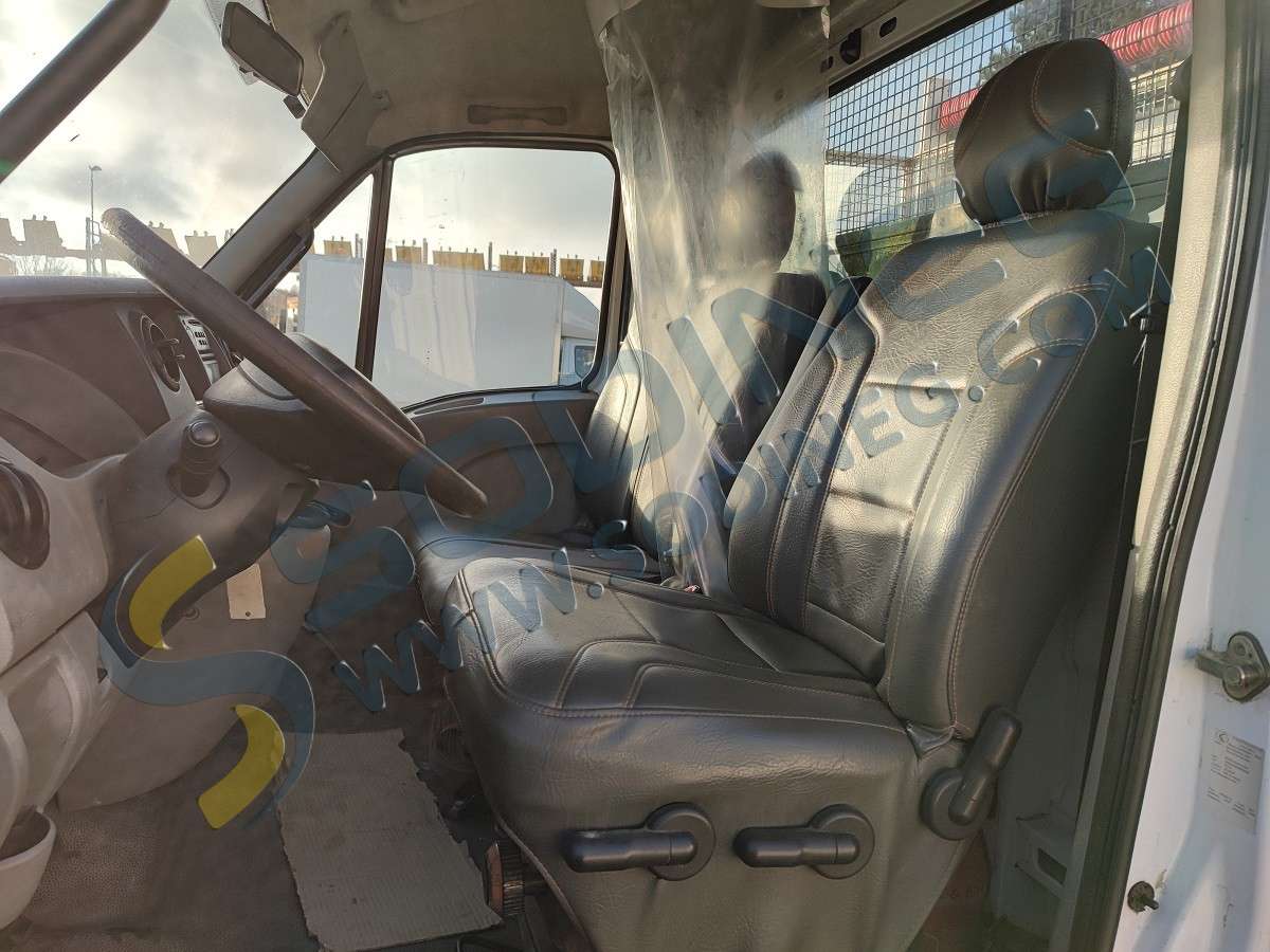 Camion Benne Renault Mascott 130 Dxi d'occasion - Camions Bennes d ...