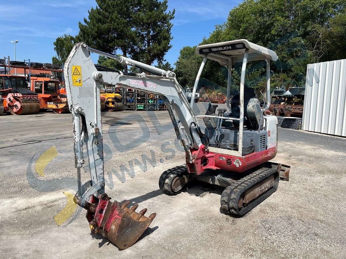 Mini Pelle Takeuchi Tb016 d'occasion - Mini Pelles d'occasion | Sodineg ...