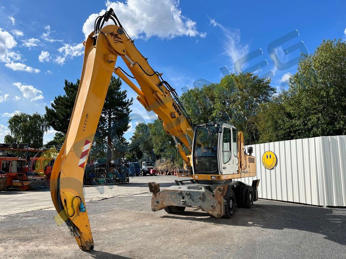 Wheeled Excavator Liebherr A904c Litronic used - Wheeled Excavators ...